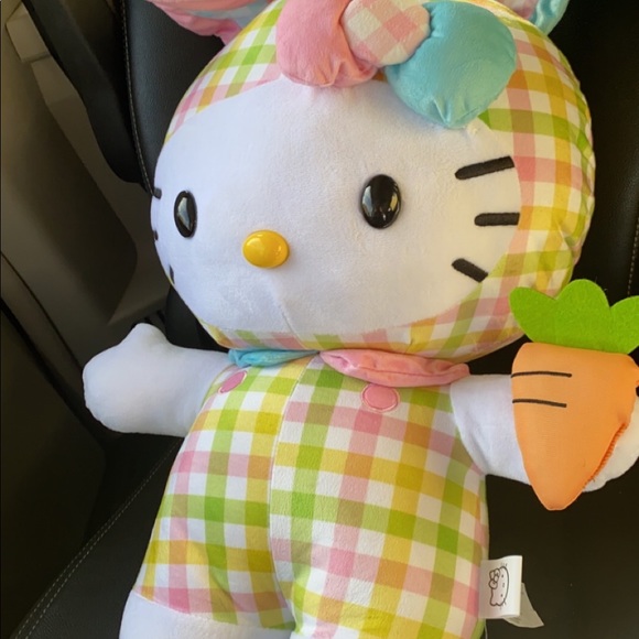 Hello Kitty | Toys | Hello Kitty Greeter Plushie | Poshmark